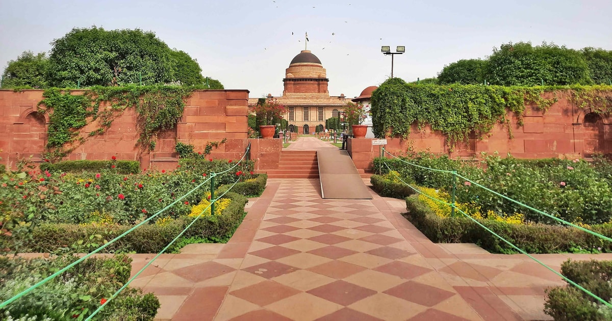 New Delhi: British Landmarks Half-Day Tour | GetYourGuide
