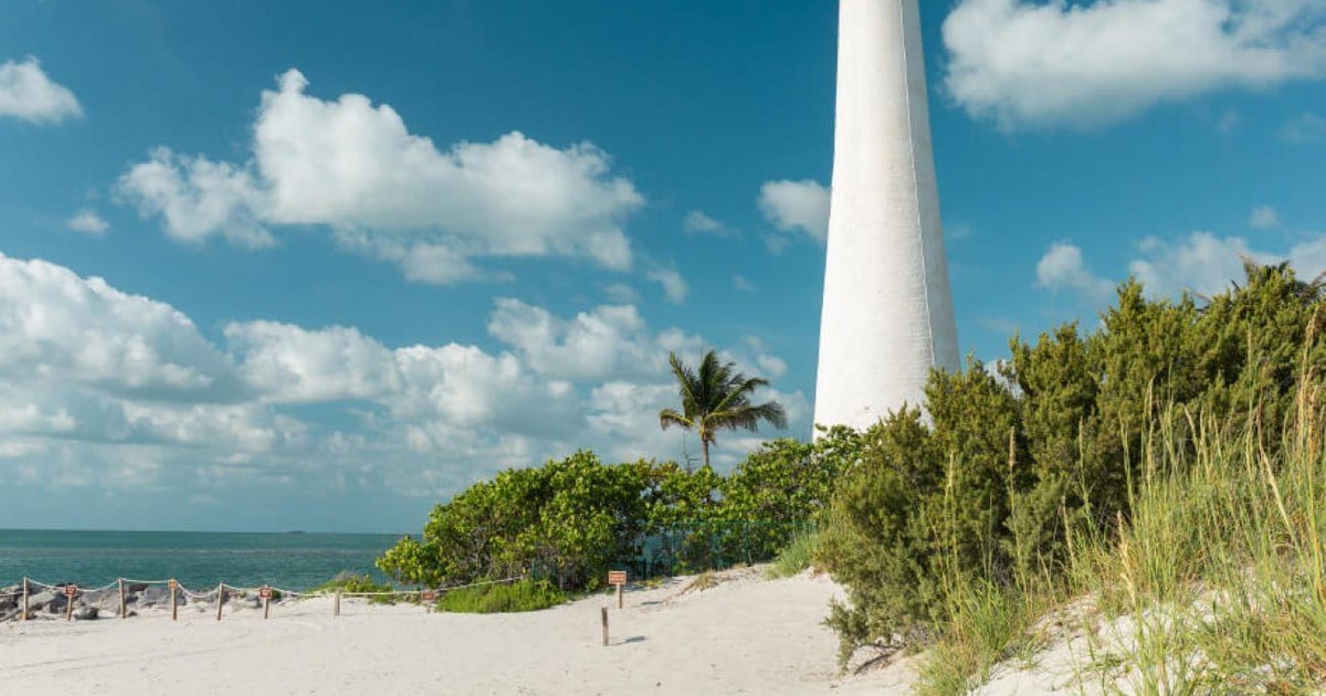 Miami: Visit to the Lighthouse - Key Biscayne - Brickell | GetYourGuide