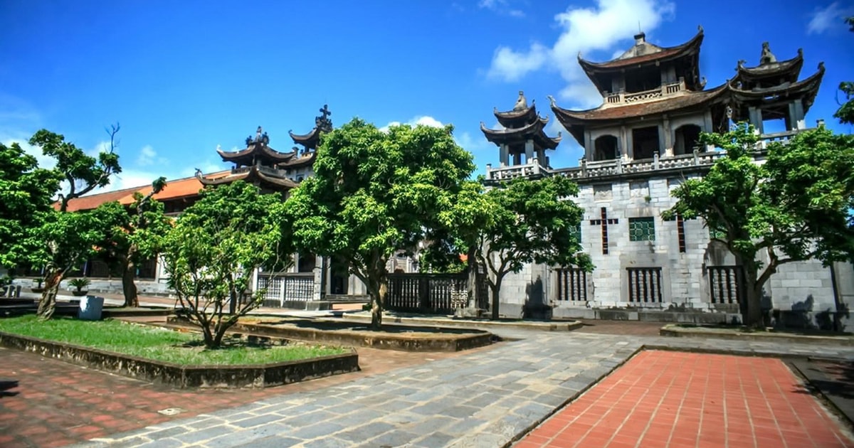 Phat Diem Catheral und Tam Coc Private Tagestour von Hanoi aus | GetYourGuide