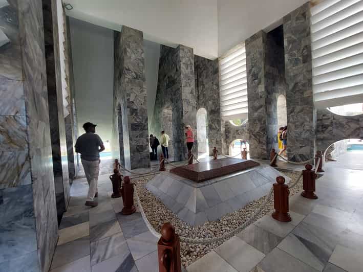 Full-Day Accra City Tour | GetYourGuide