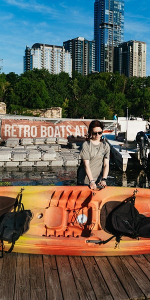 Austin: Sunset Bat Watching Kayak Tour | GetYourGuide