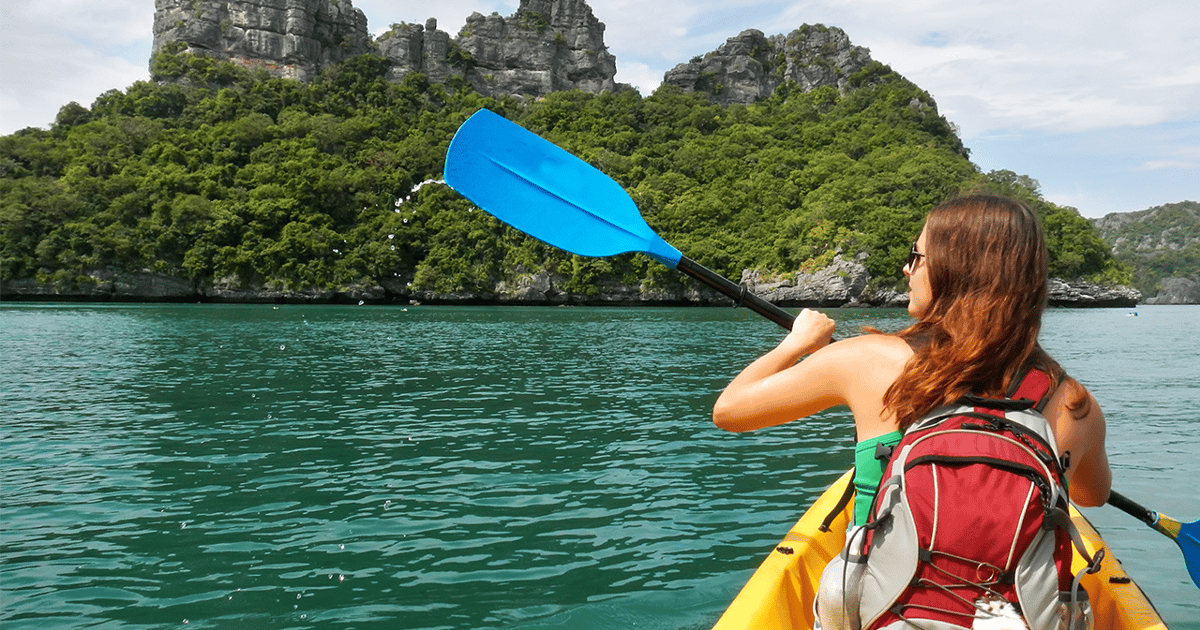 ヴァンヴィエン：ジップライン、洞窟チューブ、洞窟ハイク、カヌー、ブルーラグーン1 | GetYourGuide