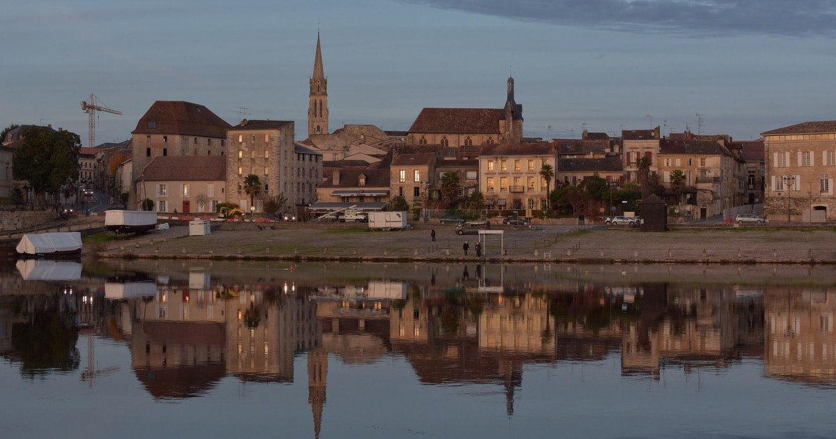 Bergerac: Private Guided Walking Tour | GetYourGuide