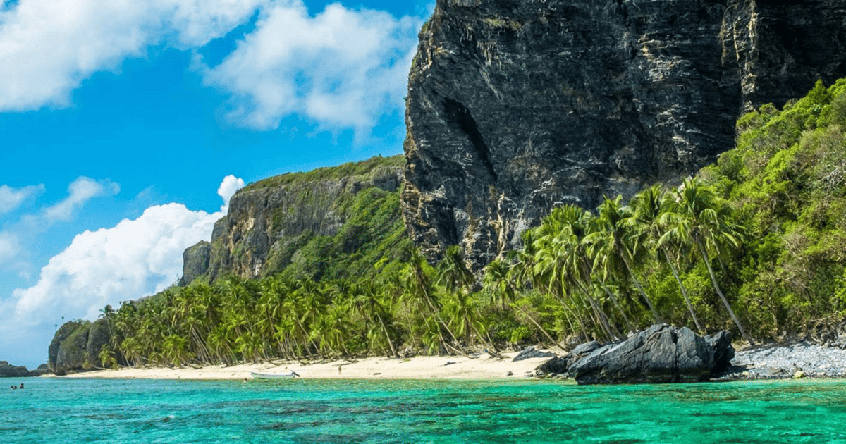 Samana: Fronton & Madame Beach tour Las Galeras | GetYourGuide
