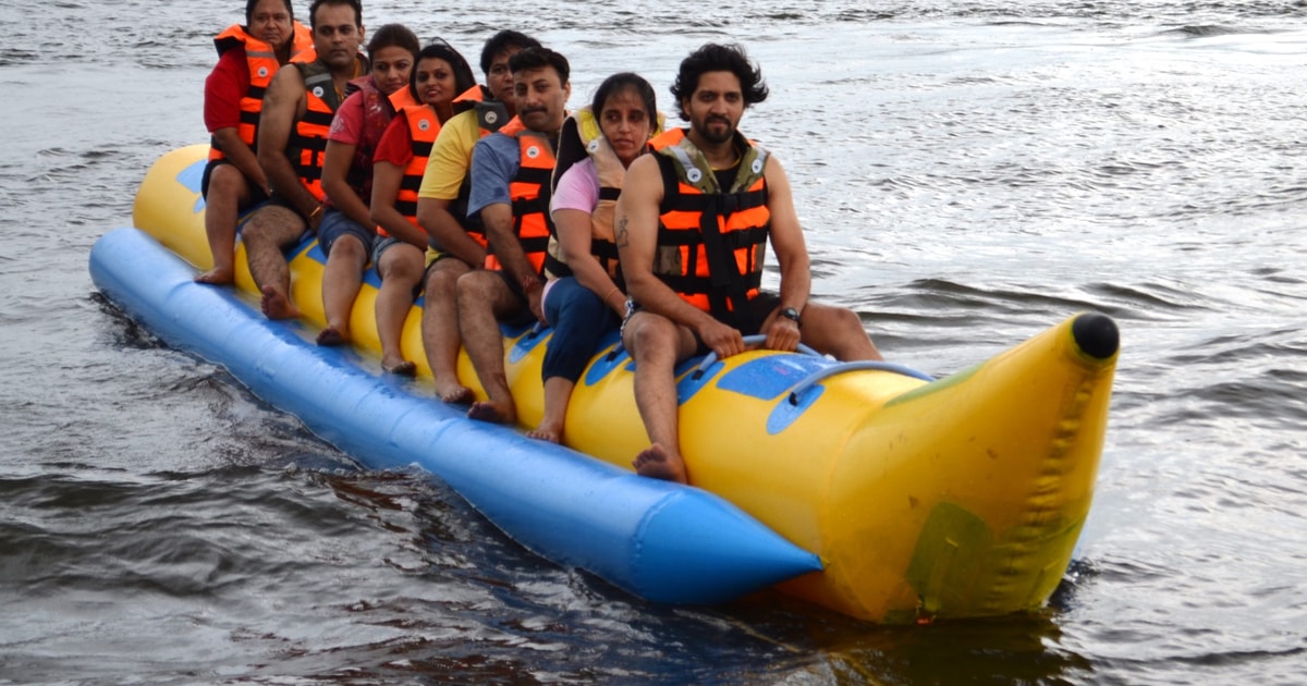 Paseo en Banana Boat en Mount Lavinia | GetYourGuide