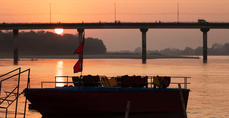 One day Champadevi hike (Kathmandu-Champadevi) | GetYourGuide