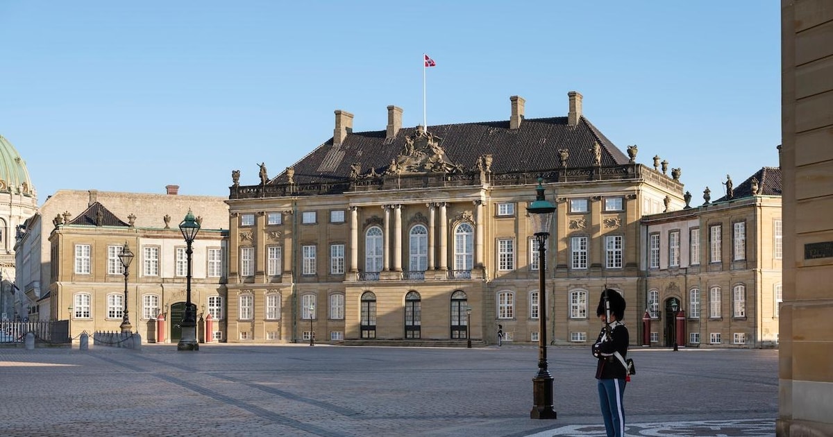 Copenhagen: Amalienborg Palace Museum Entry Ticket | GetYourGuide