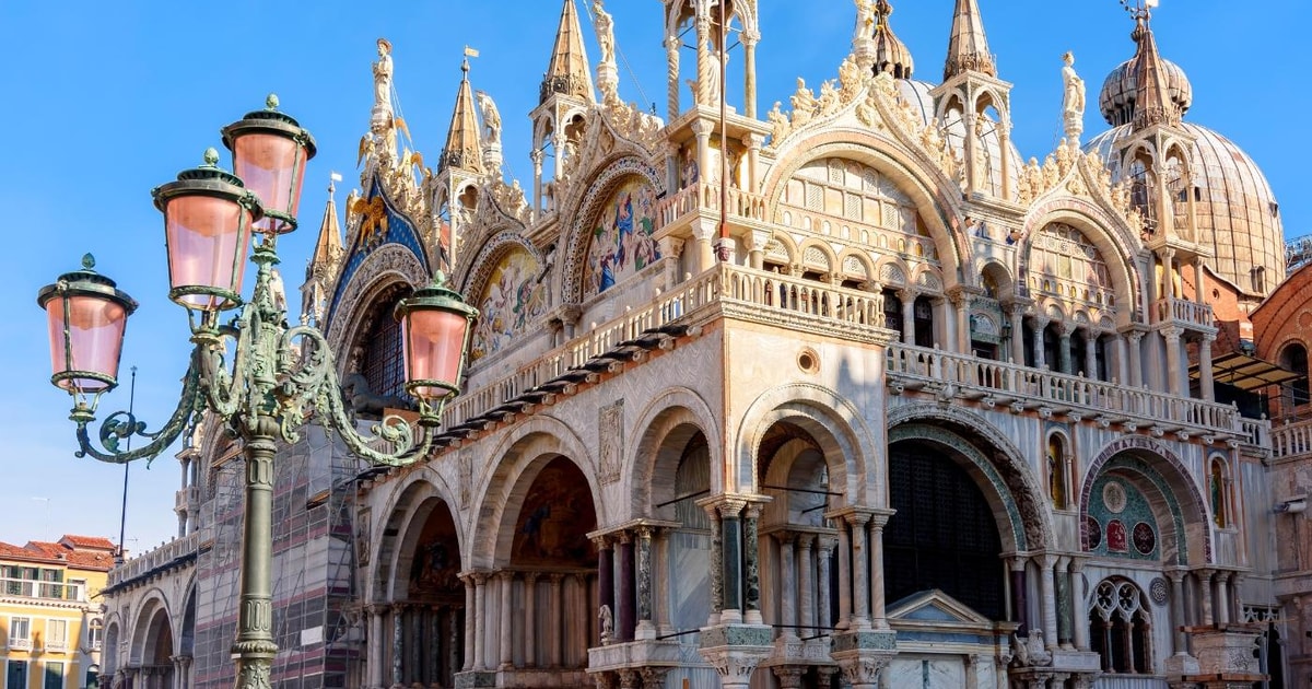Venezia: basilica, Palazzo Ducale, gondola e isole della laguna ...