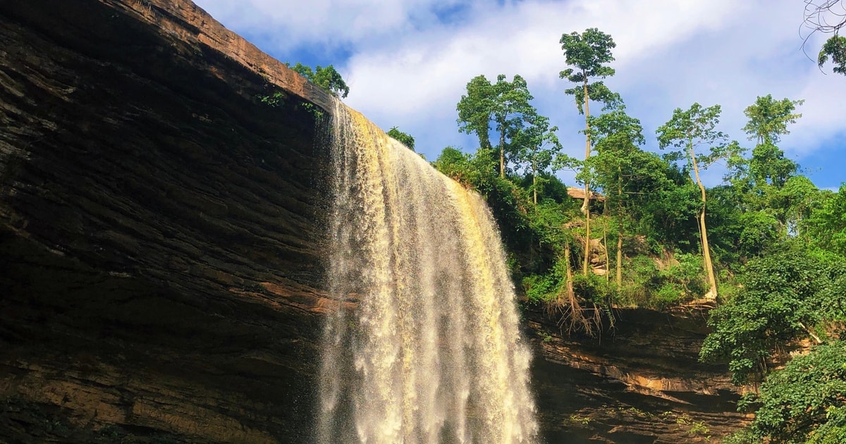 A Tour to Boti Falls | GetYourGuide