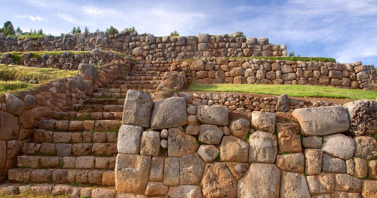 Tour privato Maras Moray e miniere di sale da Ollantaytambo | GetYourGuide