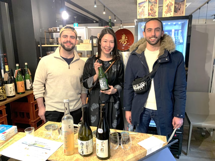 ¡Degustación de sake con un tutor profesional internacional de sake ...