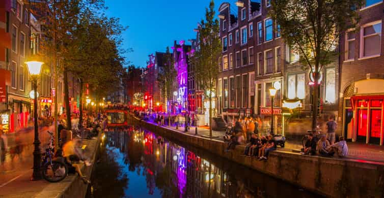 Amsterdam: Red Light District Walking Tour | GetYourGuide