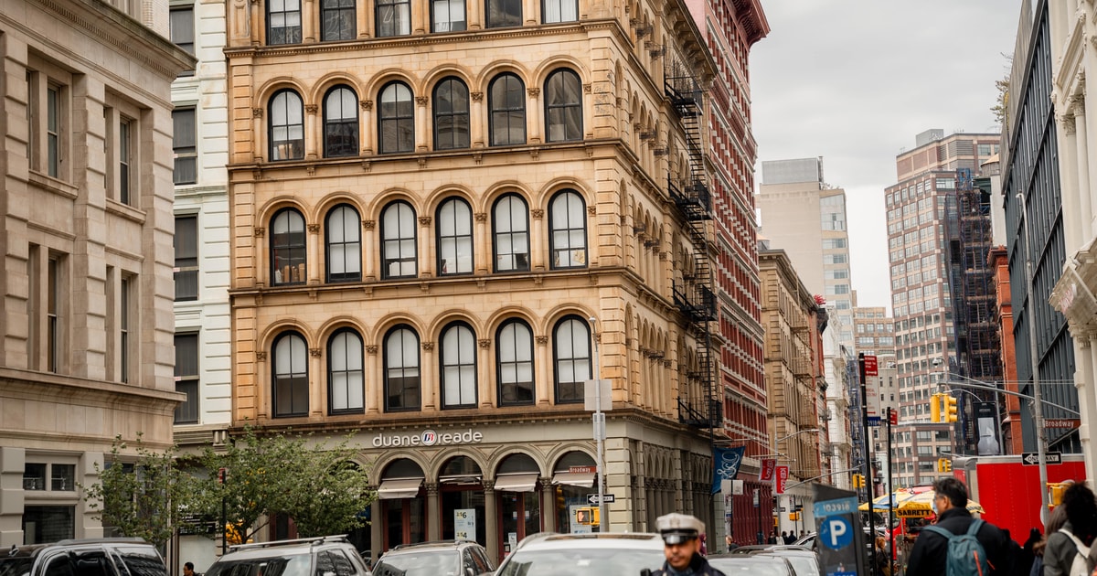 NYC: SoHo, Little Italy, and Chinatown Guided Tour | GetYourGuide