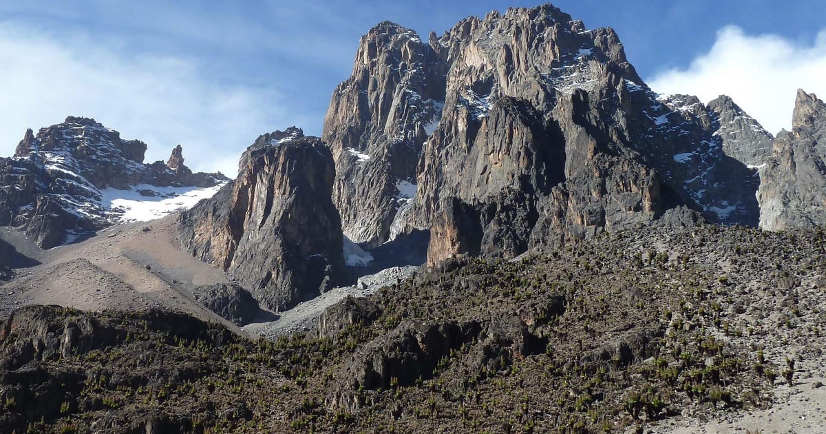 Tour privato a piedi del Monte Kenya | GetYourGuide