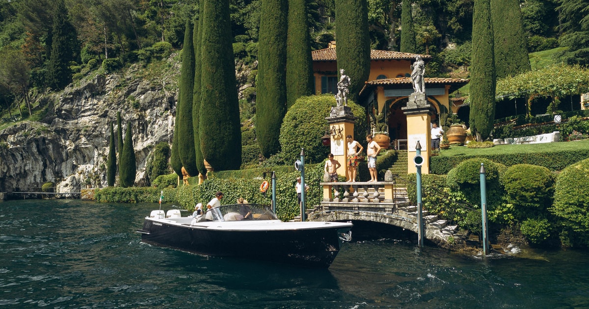 SLS Lago di Como: Highlights Tour in barca Open Bar Prosecco | GetYourGuide