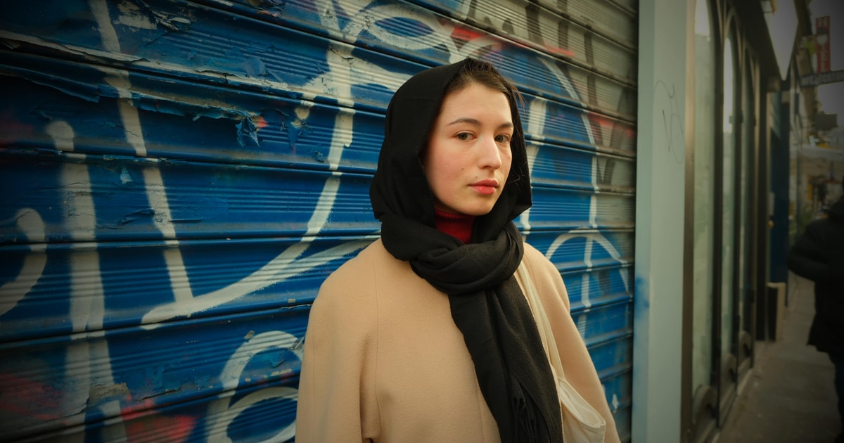 Pro & Instagrammable photo shoots in Paris | GetYourGuide