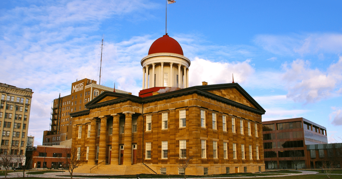 Springfield The Land of Lincoln Self-Guided Walking Tour | GetYourGuide