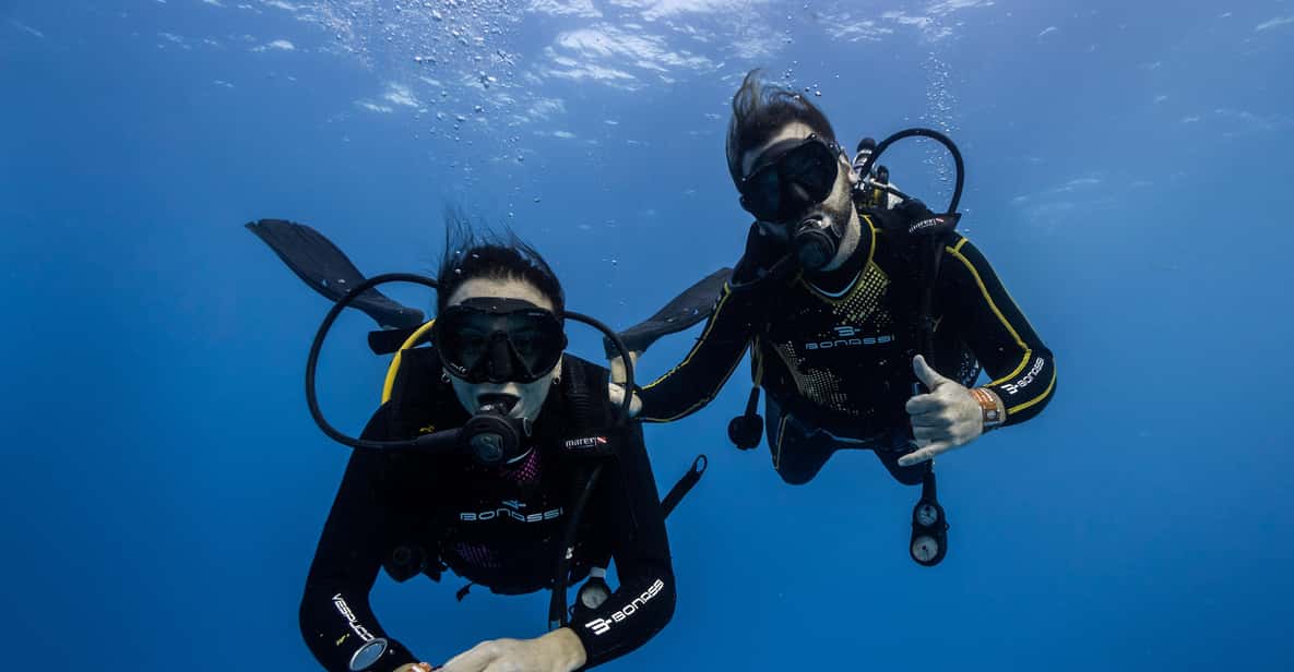 Tenerife - 2 ponory s průvodcem pro certifikované potápěče - půl dne ...