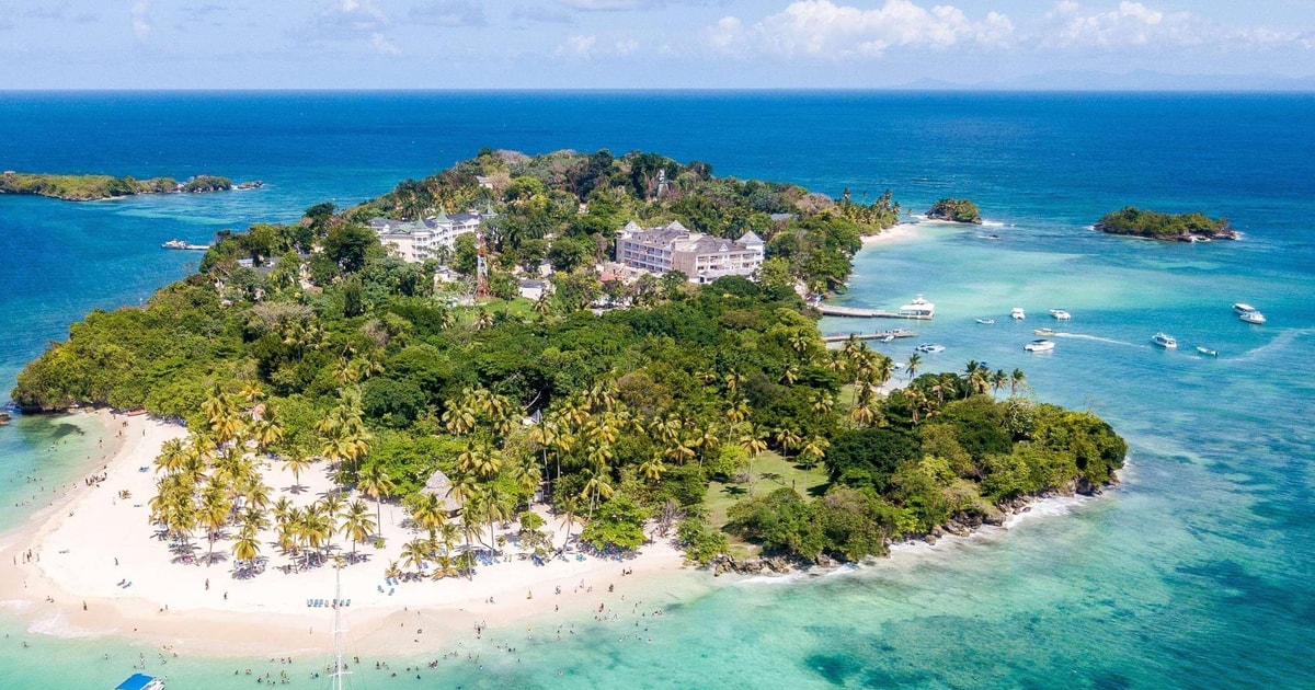 Punta Cana: avventura privata a Samaná, Cayo Levantado | GetYourGuide