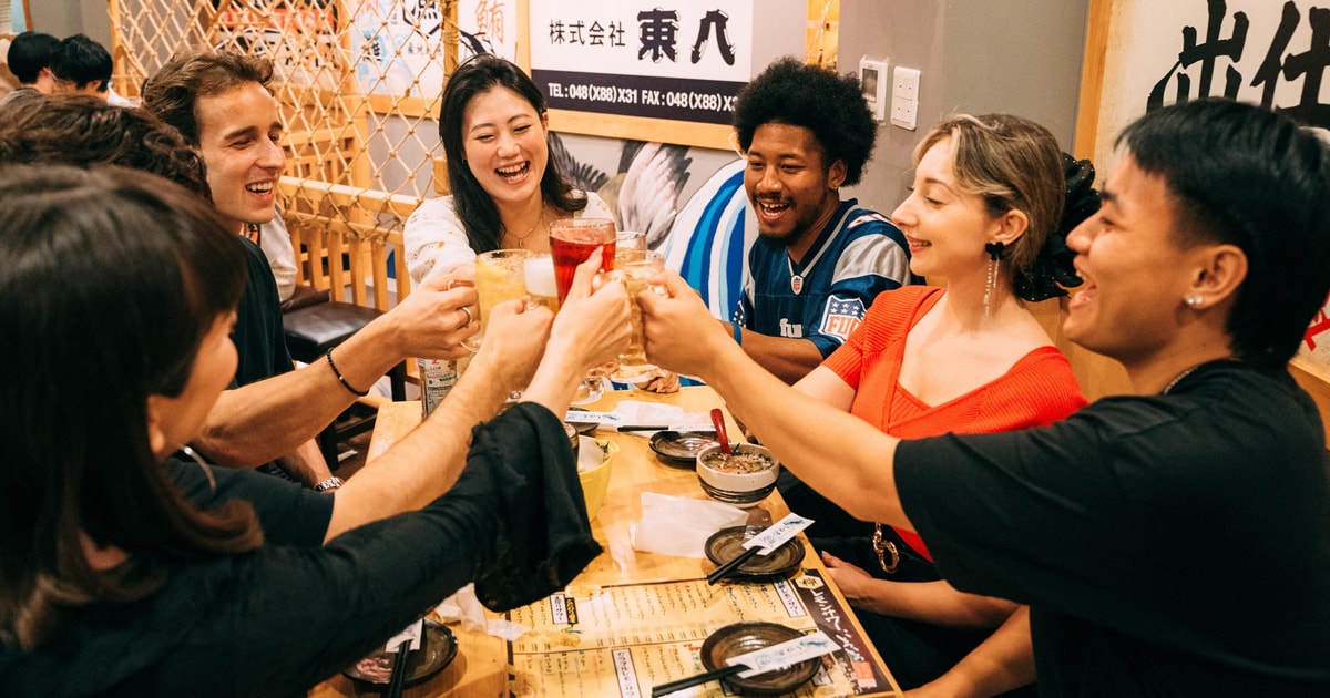 Tokyo: Shinjuku Pub Crawl and Bar Tour with Food and Drinks | GetYourGuide