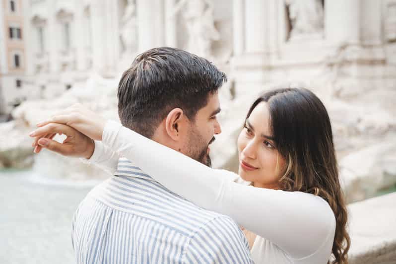 Rome: Romantic Couple Photoshoot at Trevi Fontain | GetYourGuide