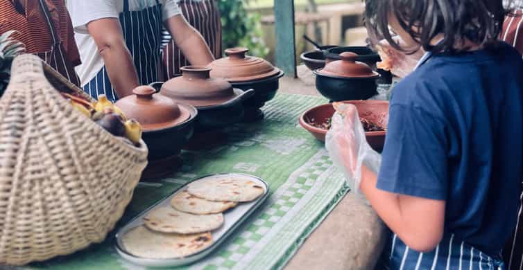 Kandy: Srilankan Cooking Class with Meal in Woodfire Kitchen | GetYourGuide