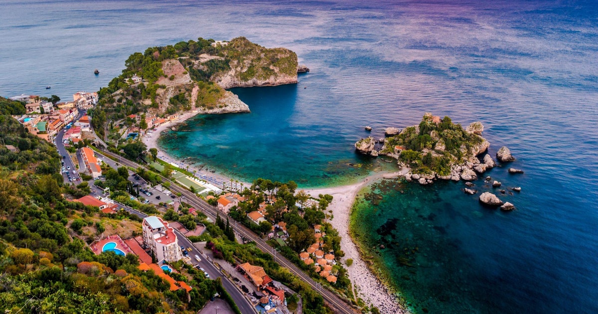 Taormina: Visita privada con guía inglés/rumano/español/francés ...