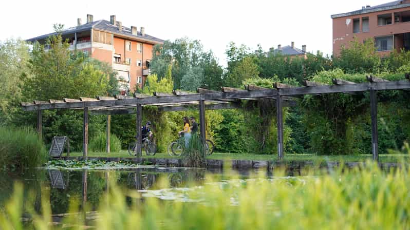 Milan: Bike Tour with Picnic on the turtle lake | GetYourGuide