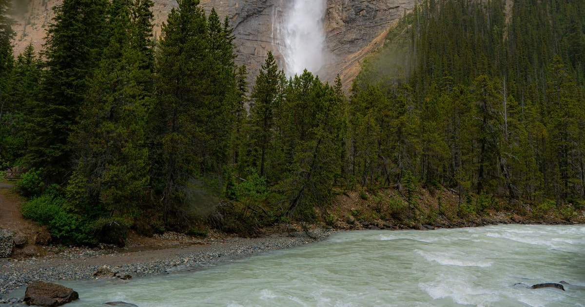 Banff: Golden Skybridge and Yoho National Park Day Tour | GetYourGuide