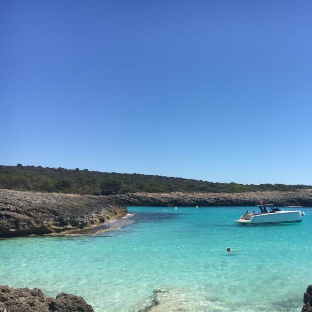 Minorca: tour in quad sulla costa meridionale con soste per una nuotata ...