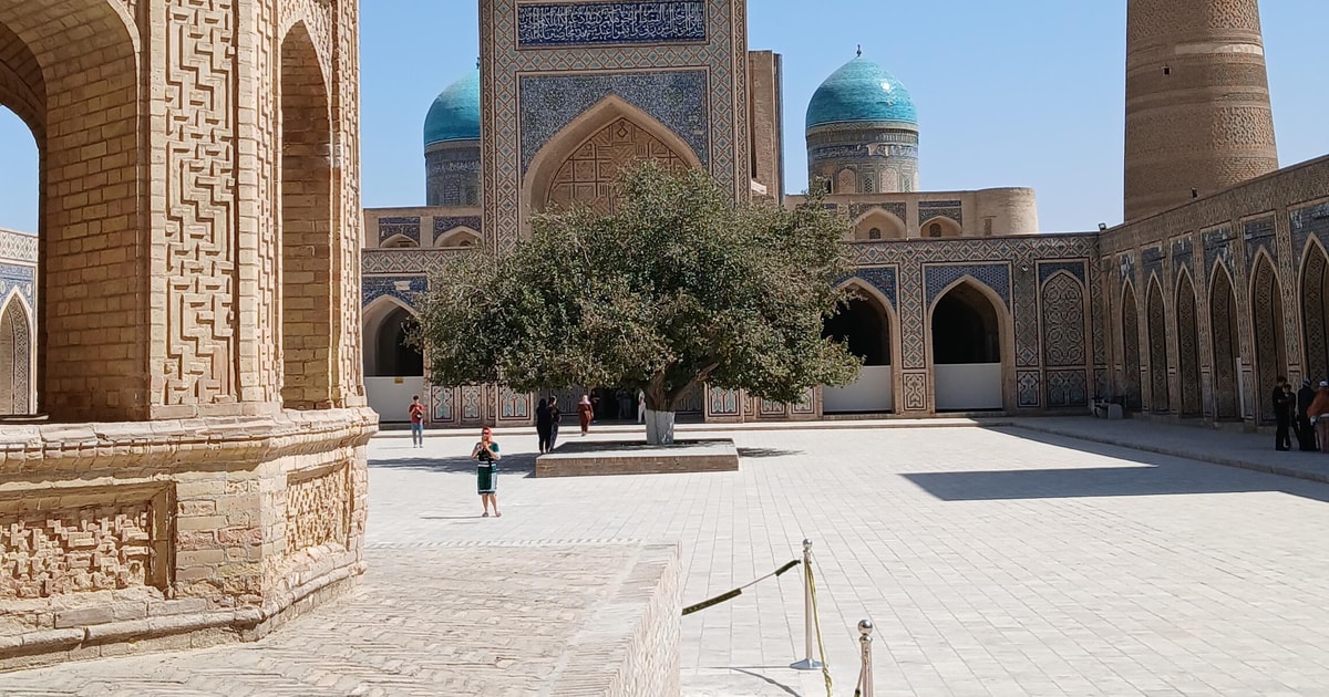 Bujara: Desvelando los secretos de la Ciudad Vieja | GetYourGuide
