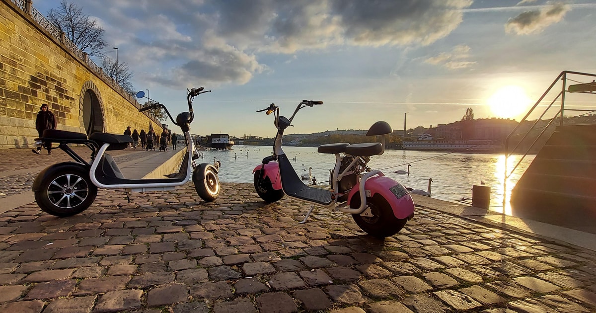 Erstelle deine eigene Route: Leih dir einen eScooter und erkunde Prag ...