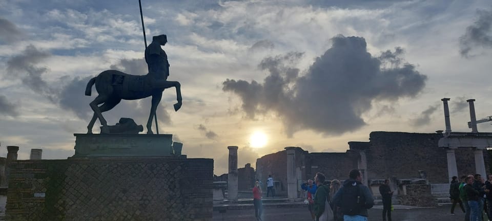 Pompeii: the best spot for your personal card in Pompeii | GetYourGuide