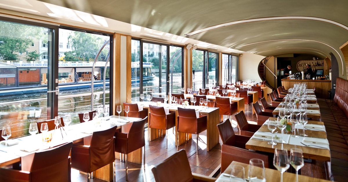 Berlijn: Elektrische rondvaart met 4-gangen diner | GetYourGuide
