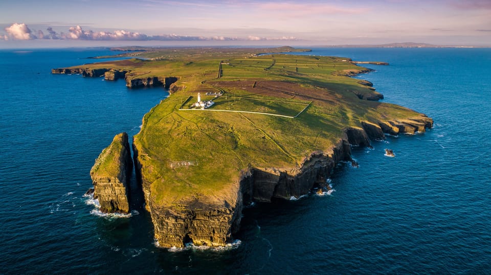 Loop Head : Guided Tour of Lighthouse Tower and Balcony | GetYourGuide