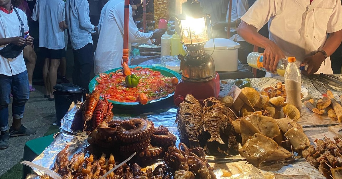 ZANZIBAR: STONE TOWN TOWN AND NIGHT MARKET | GetYourGuide