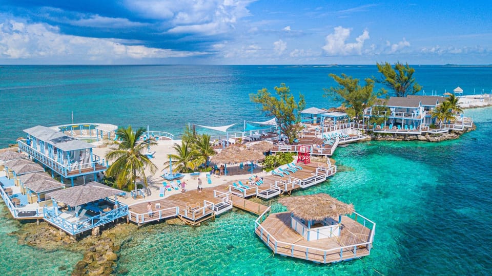 Excursión en grupo de medio día a la Isla Rosa de los Cerdos Nadadores ...
