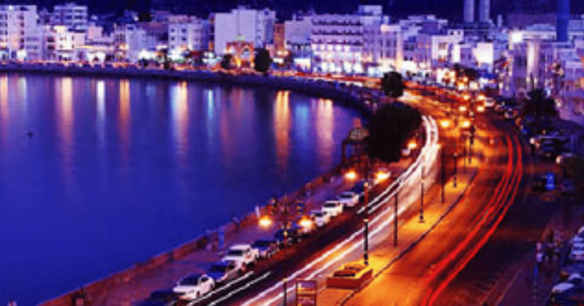 Muscat: Tour serale della città in esplorazione | GetYourGuide