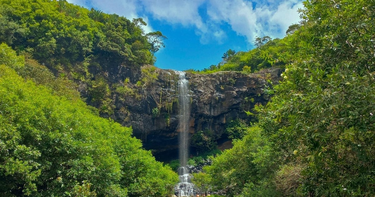 Mauritius Escursione alle 7 cascate con Ganga Talao e pranzo | GetYourGuide
