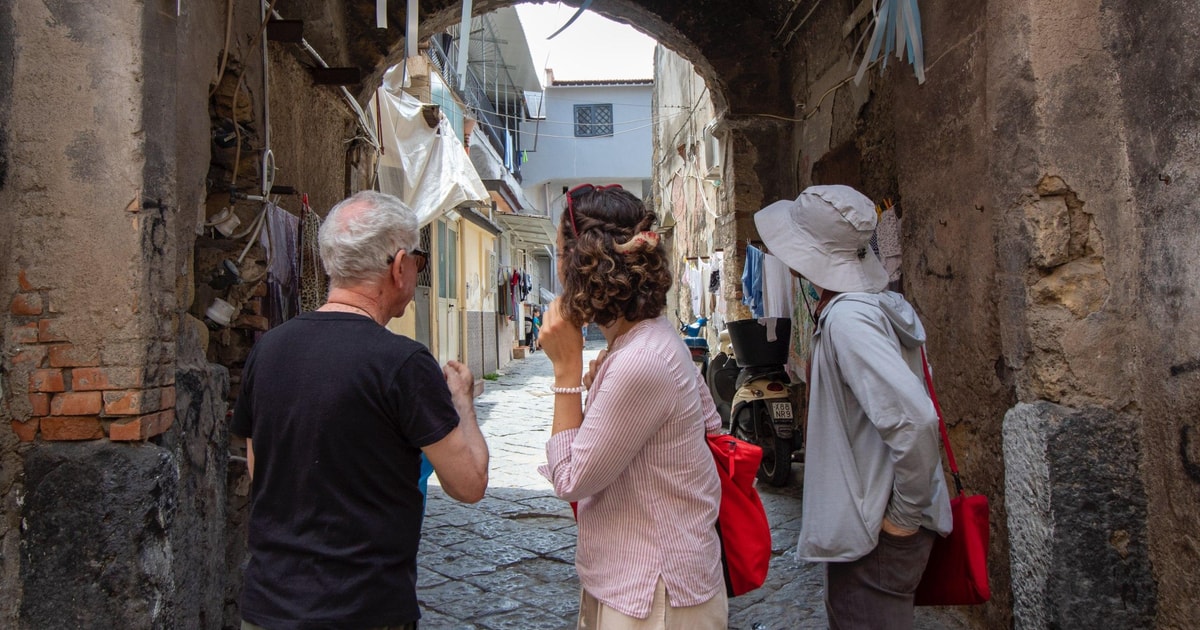 A-Maze Tour of Modern Ercolano | GetYourGuide