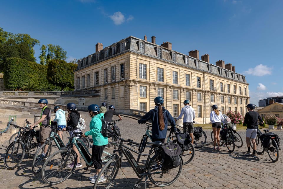 Paris: Versailles Palace & Queen Hamlet E-Bike Tour | GetYourGuide