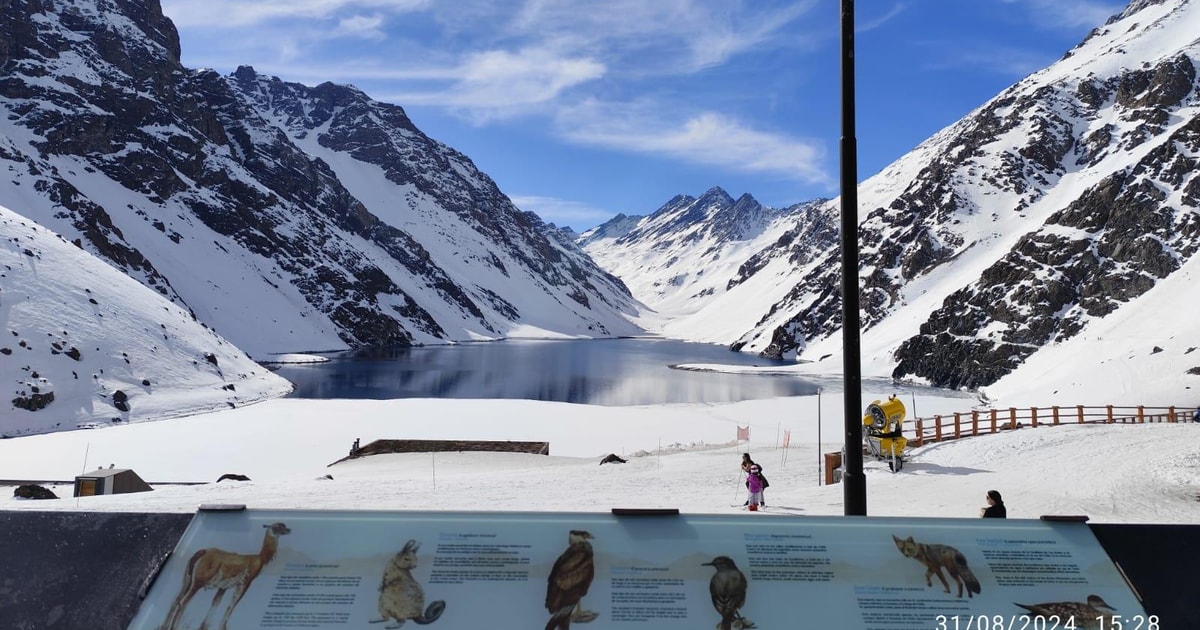 Santiago: Excursión a la Laguna del Inca con Degustación y Viñedo Local ...
