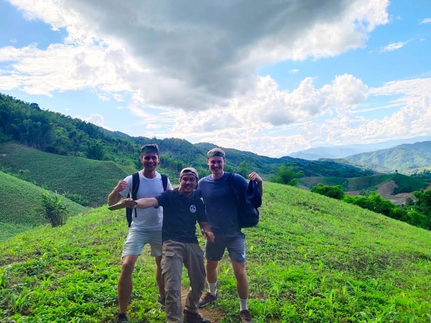 Chiang Rai: Jungle Avontuur-Groep trektocht & Bamboe koken | GetYourGuide