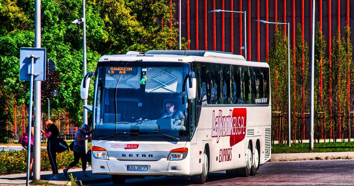 Krakow: Auschwitz-Birkenau Museum One-Way Bus Transfer | GetYourGuide