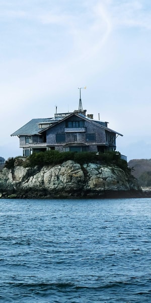 Newport, Rhode Island: Scenic Narragansett Bay Cruise | GetYourGuide