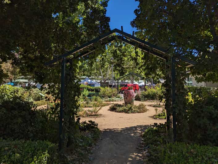 Davis Scavenger Hunt Walking Tour and Game | GetYourGuide