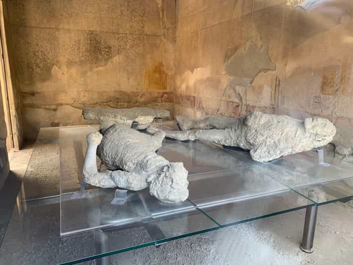 Pompeii: private tour in neapolitan language | GetYourGuide