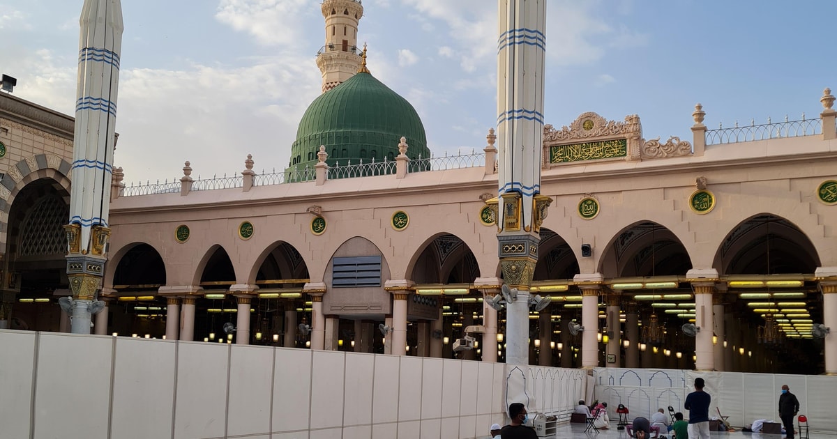 Madina: Guided Tour of the City's Historical Sights | GetYourGuide