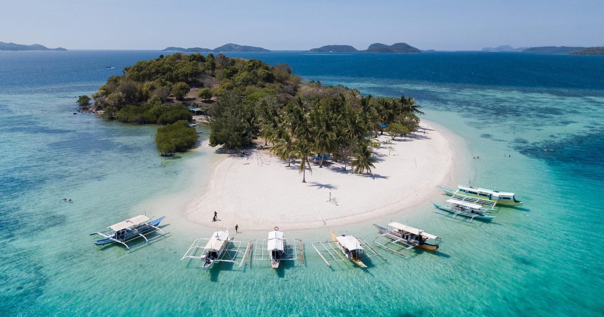 Coron Island: Reef and Wrecks Tour (JOINERS) | GetYourGuide