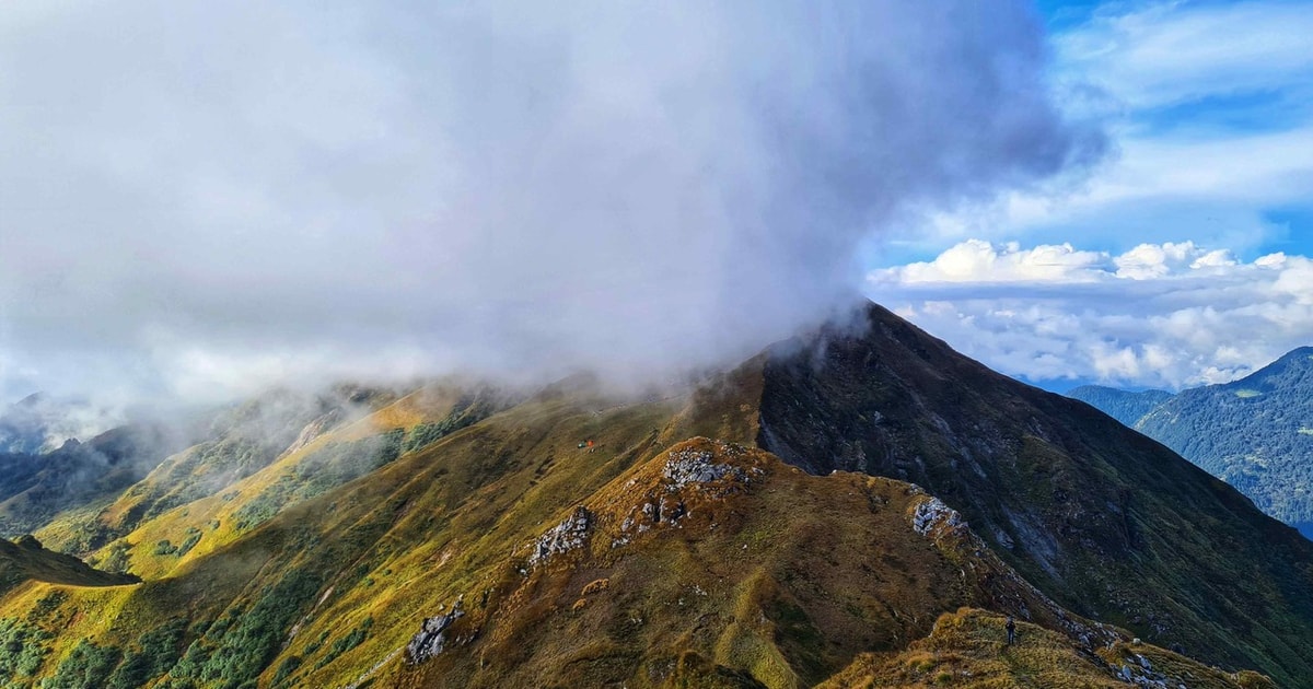 Trek In The Himalayas - Feel the beauty of Garhwal Himalaya | GetYourGuide